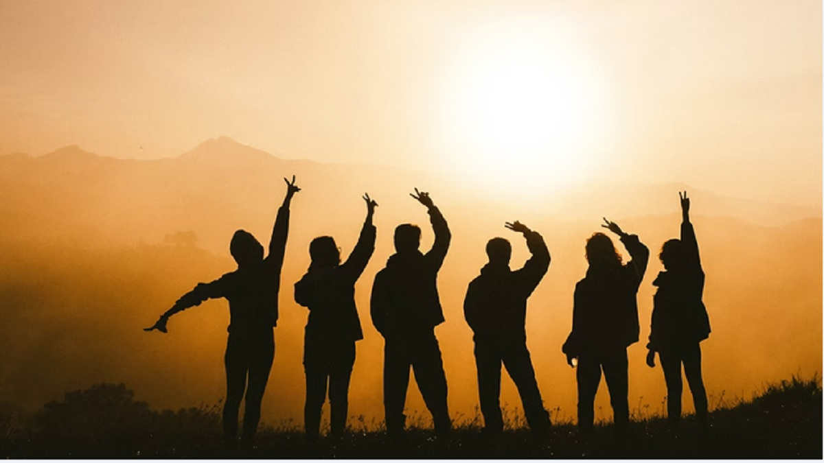 Adab Bergaul dalam Islam - AQL Peduli